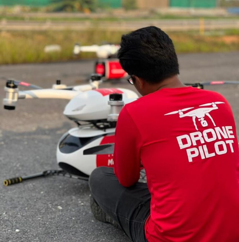 Dron Pengawasan Dan Penghantaran Telah Diaktifkan Bantu Mangsa Banjir ...