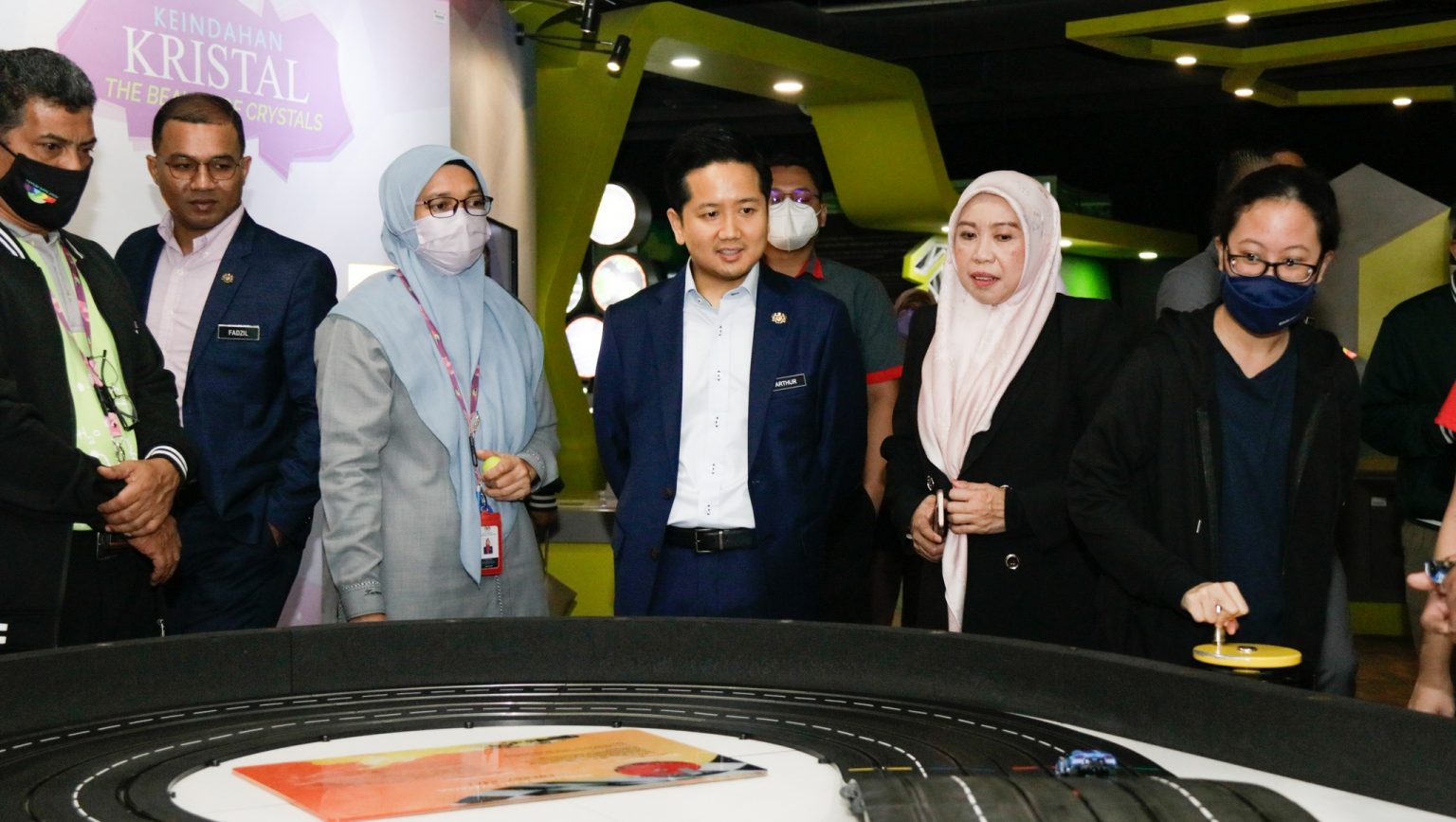 Lawatan Kerja YBTM MOSTI ke Pusat Sains Negara Kuala Lumpur - Portal ...