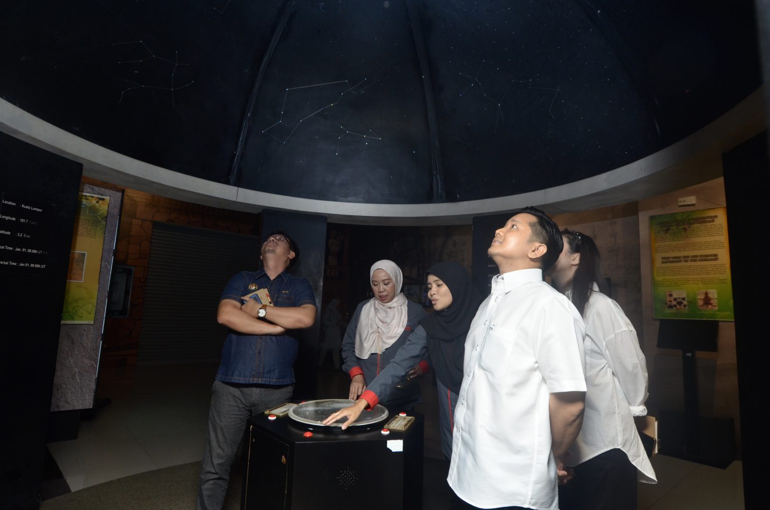 Lawatan Kerja YBTM MOSTI Ke Pusat Sains Negara, Kedah - Portal Rasmi ...