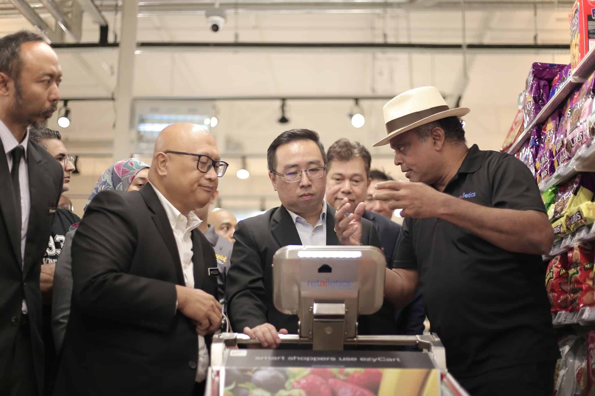 Pelancaran Ezycart : Troli Beli-Belah Pintar (Revolusi Peruncitan) Oleh ...