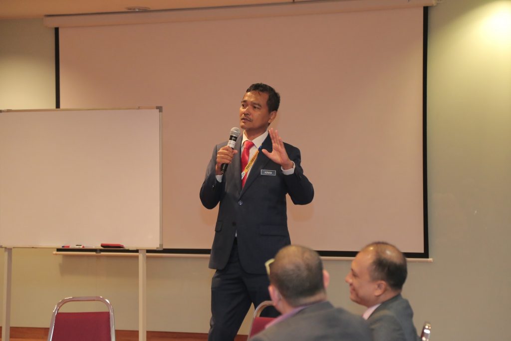 Sesi Perkongsian Ilmu oleh YBhg. Datuk Ts. Dr. Mohd Nor Azman Bin ...